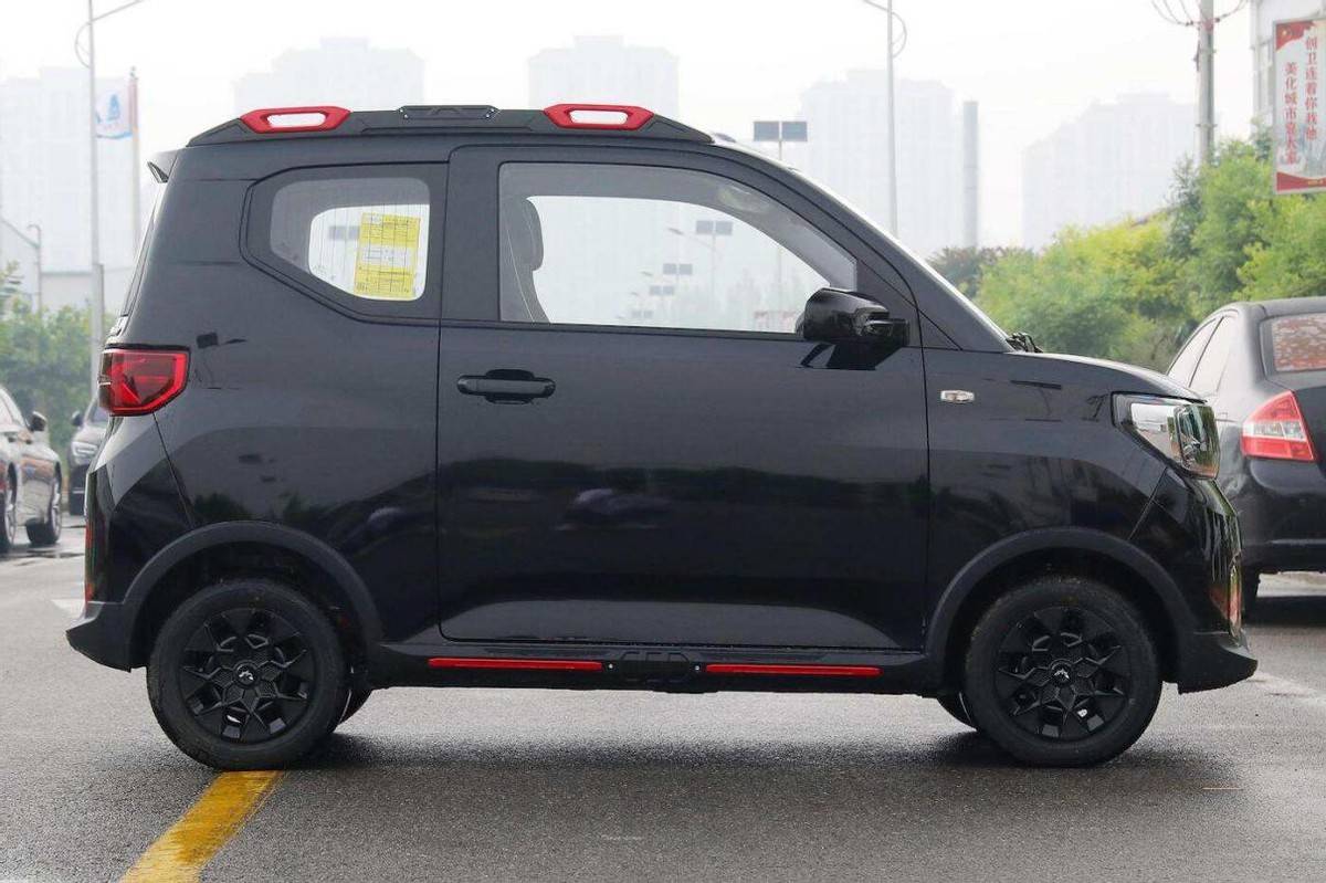 仅3.28万起，顶配还带敞篷，宏光MINIEV成功的秘诀在哪里？_搜狐汽车_搜狐网