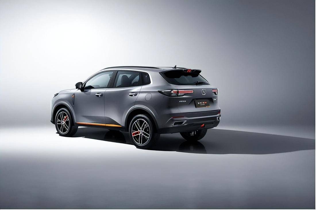 1.5T+L2辅助驾驶，180马力油耗5.9L，10万级家用SUV这么卷？_搜狐汽车_搜狐网