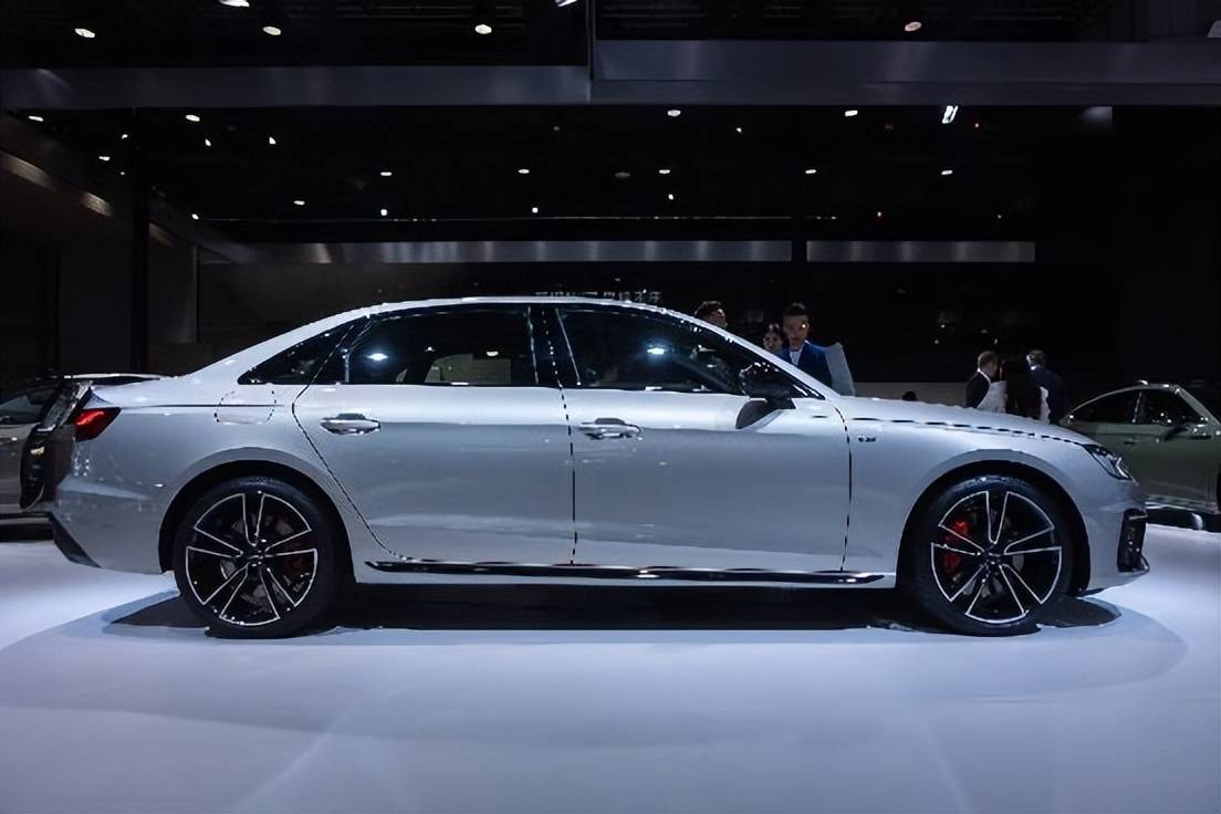 林肯Z VS奥迪A4L，林肯Z刷新了我的审美_搜狐汽车_搜狐网