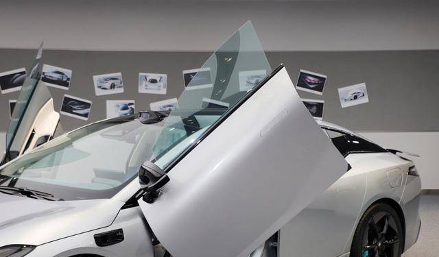 预售21.99万元起，就配旋翼门+电动尾翼，昊铂HyperGT真能打？_搜狐汽车_搜狐网