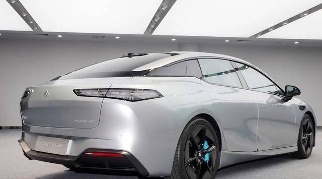 预售21.99万元起，就配旋翼门+电动尾翼，昊铂HyperGT真能打？_搜狐汽车_搜狐网