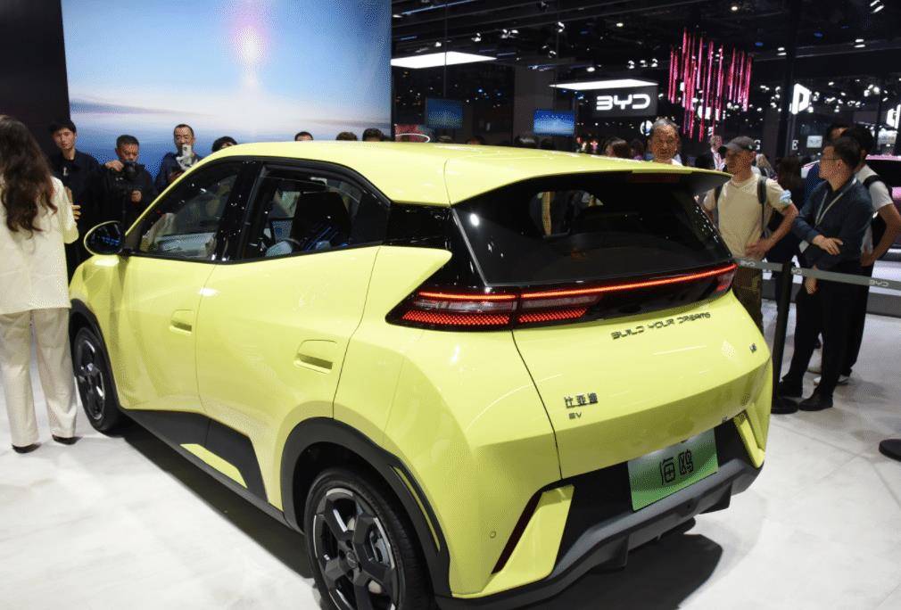 上海车展，比亚迪发布新车了，造型优雅，长4980mm，提供2种动力_搜狐汽车_搜狐网