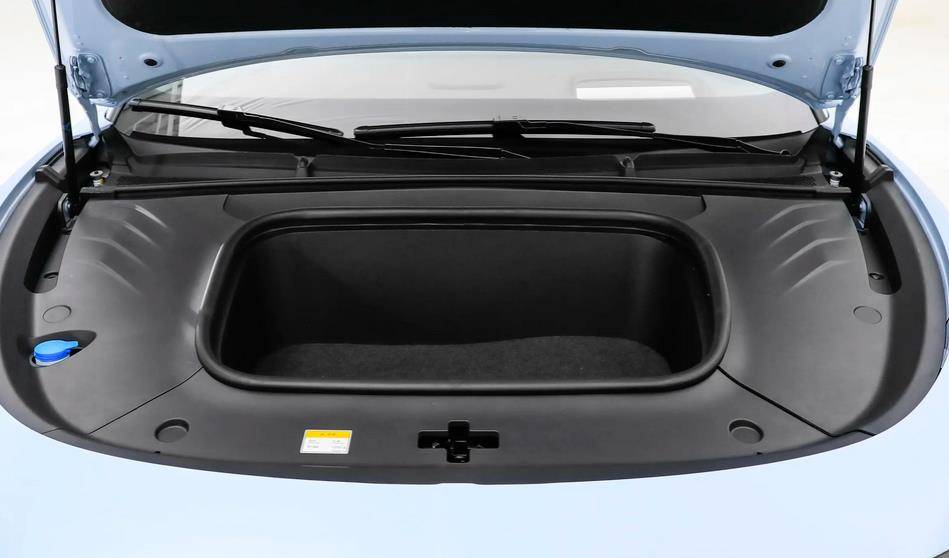 最高续航730km，入门就有3.8s破百，岚图追光或于上海车展上市_搜狐汽车_搜狐网