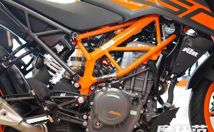 浅谈KTM 250 Duke_搜狐汽车_搜狐网