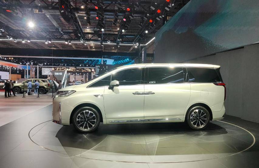 2023上海车展：腾势D9的对手，魏牌高山DHT-PHEV首发_搜狐汽车_搜狐网