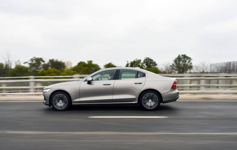 33万没要A4L却提了沃尔沃S60，3个月后，车主有话要说_搜狐汽车_搜狐网