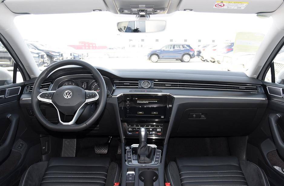 这才是“大众王”，7DCT＋220马力油耗6.6L，再便宜就没雅阁啥事_搜狐汽车_搜狐网