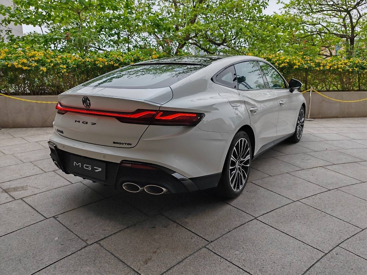 好开不贵颜值高，MG7 1.5T试驾感受_搜狐汽车_搜狐网