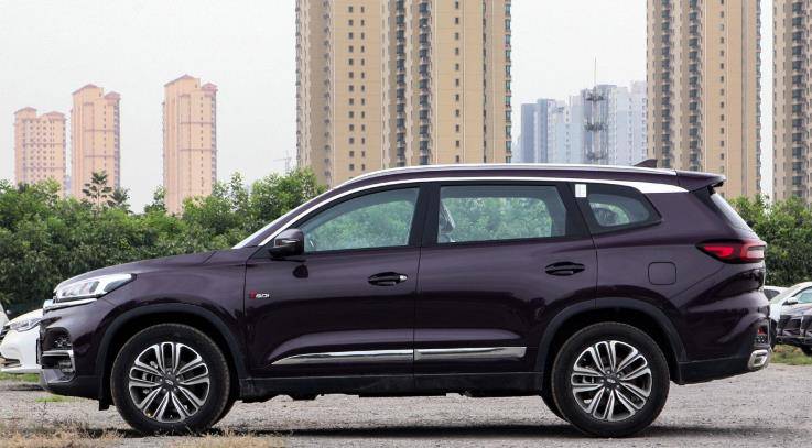 奇瑞2023款中型SUV，1.6T＋7DCT马力197匹，车长4米7_搜狐汽车_搜狐网