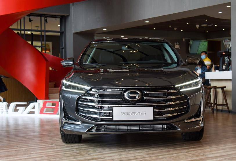 传祺GA8迎来改款，比本田雅阁更帅气，2.0T爆252马力，车长超5米_搜狐汽车_搜狐网