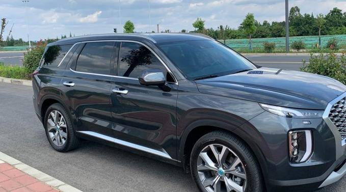 车长近5米，丐版配V6＋8AT，进口SUV仅售29万多，还看啥汉兰达？_搜狐汽车_搜狐网