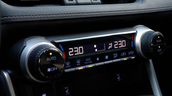 24万提了辆丰田RAV4荣放，开了5890公里，车主有话要说_搜狐汽车_搜狐网