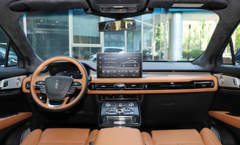 “迟到”却是精品，关上车窗静如图书馆，2.7T＋8AT，放弃奥迪Q5L_搜狐汽车_搜狐网