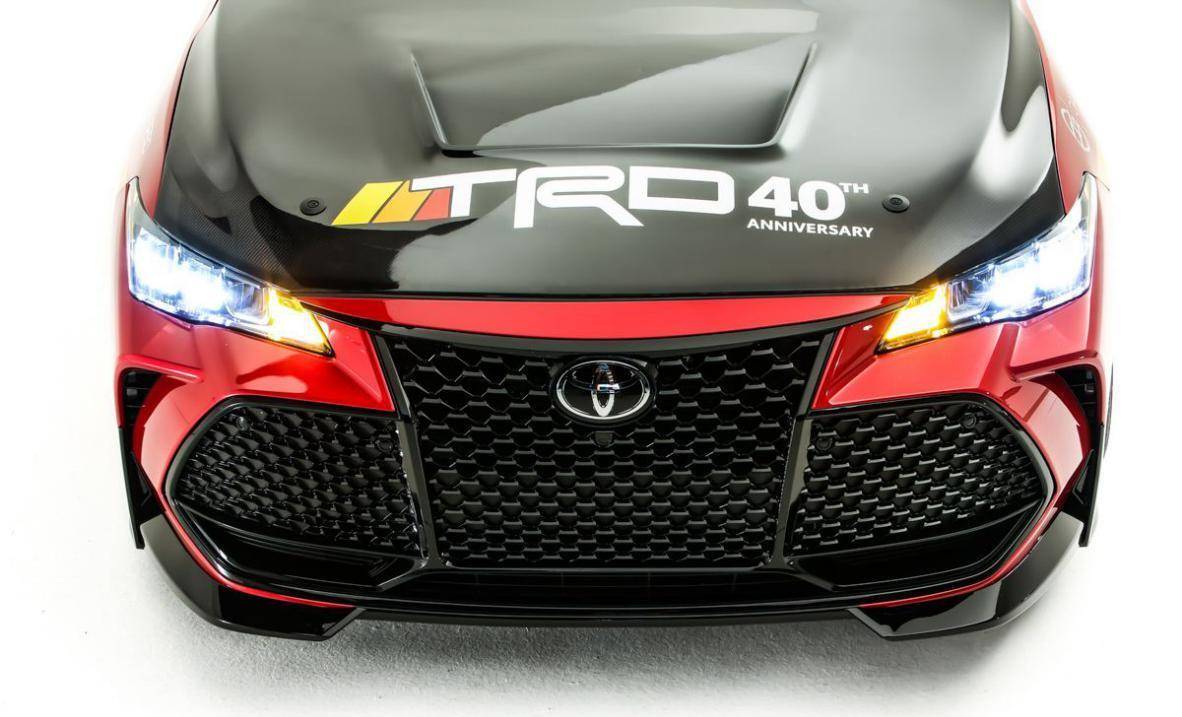 丰田“亚洲龙TRD”Pro亮相，加装V6引擎，速度媲美保时捷911！_搜狐汽车_搜狐网