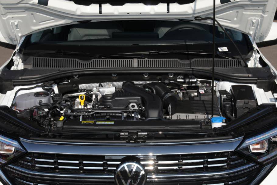 售价22万，全新速腾GLI实车亮相，改换8AT变速，马力230匹_搜狐汽车_搜狐网