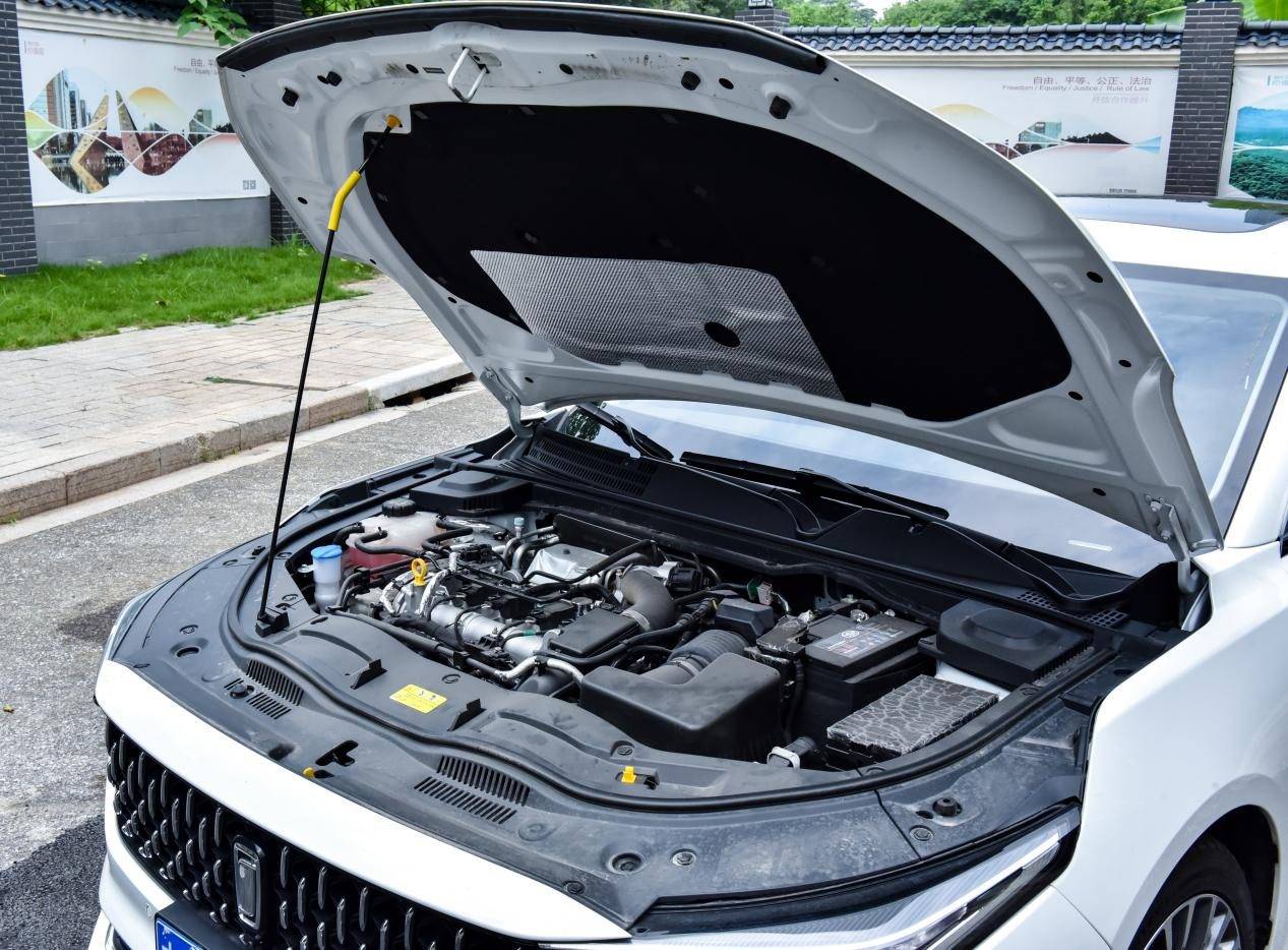 试驾|不到15万就有2.0T+6AT，奔腾B70的配置真的很顶_搜狐汽车_搜狐网