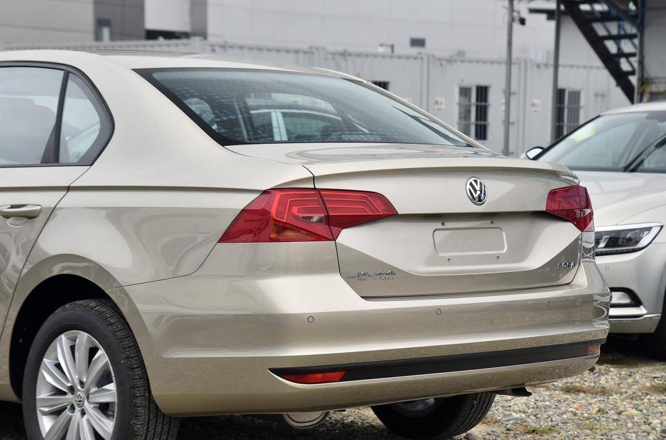 新款大众宝来登场，油耗5.6L＋6AT，比思域省心，11.1万起带国六_搜狐汽车_搜狐网