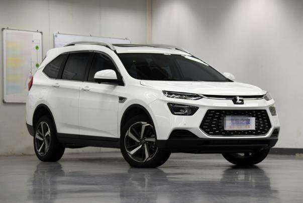 这款SUV太“生猛”，全系不配仪表盘，204马力配6AT，14万刚出头_搜狐汽车_搜狐网