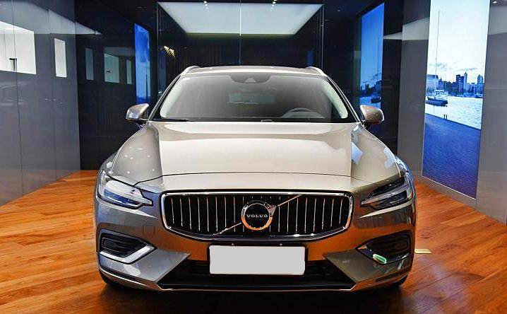 最新款沃尔沃V60来了，8AT＋190马力，价格想让人吐槽_搜狐汽车_搜狐网