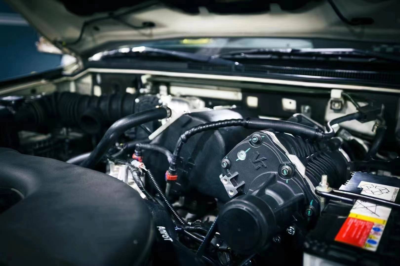 帕杰罗V93加装VT机械增压，让你的老山猫傲视群雄！_搜狐汽车_搜狐网