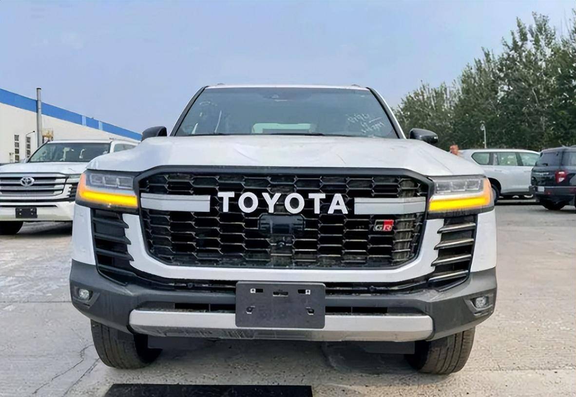 丰田搞“大事情”！全新陆巡曝光，3.5T双涡轮＋10AT，有望国产！_搜狐汽车_搜狐网