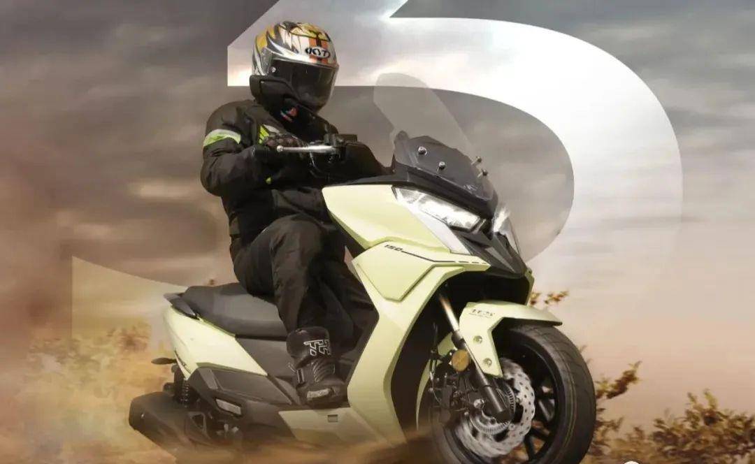 光阳改款RKS150将装配TCS，采用脊梁设计，还有大油箱_搜狐汽车_搜狐网