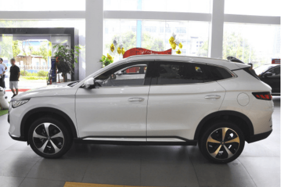 宋PLUS、零跑C11等：20万中型SUV智能配置分析_搜狐汽车_搜狐网