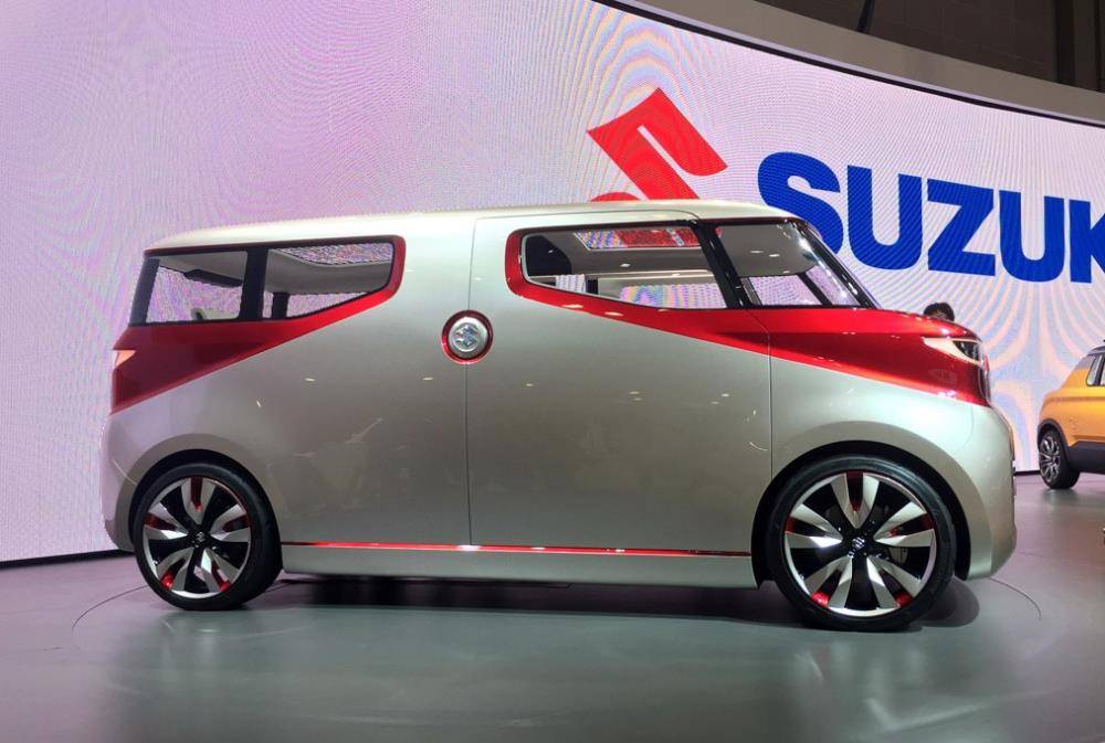 铃木设计师真有一套，面包车玩出新花样，开门方式像地铁_搜狐汽车_搜狐网