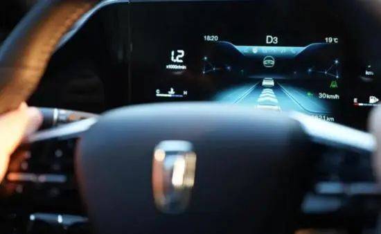 奔腾B70S是最适合Z世代的轿跑SUV_搜狐汽车_搜狐网