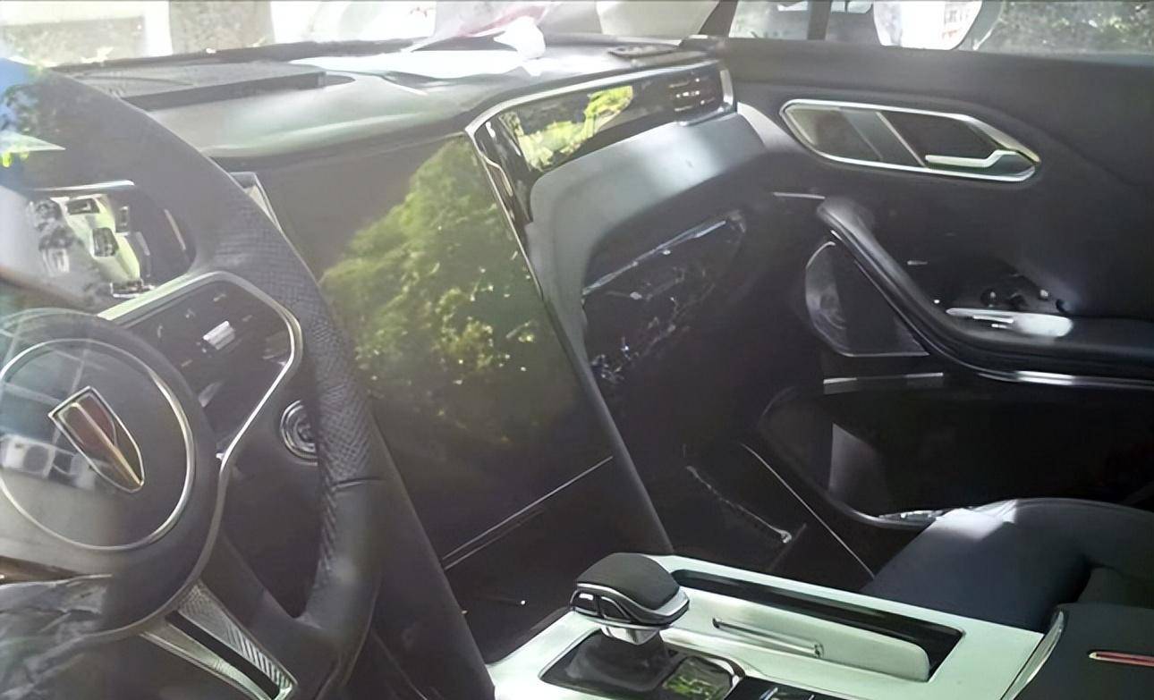 红旗HS6曝光，外观很霸气，67座布局，搭载2.0T动力_搜狐汽车_搜狐网