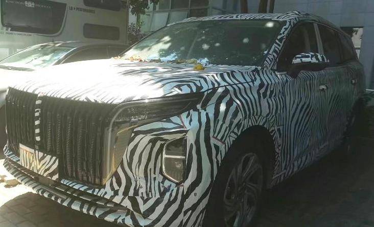 红旗HS6曝光，外观很霸气，67座布局，搭载2.0T动力_搜狐汽车_搜狐网