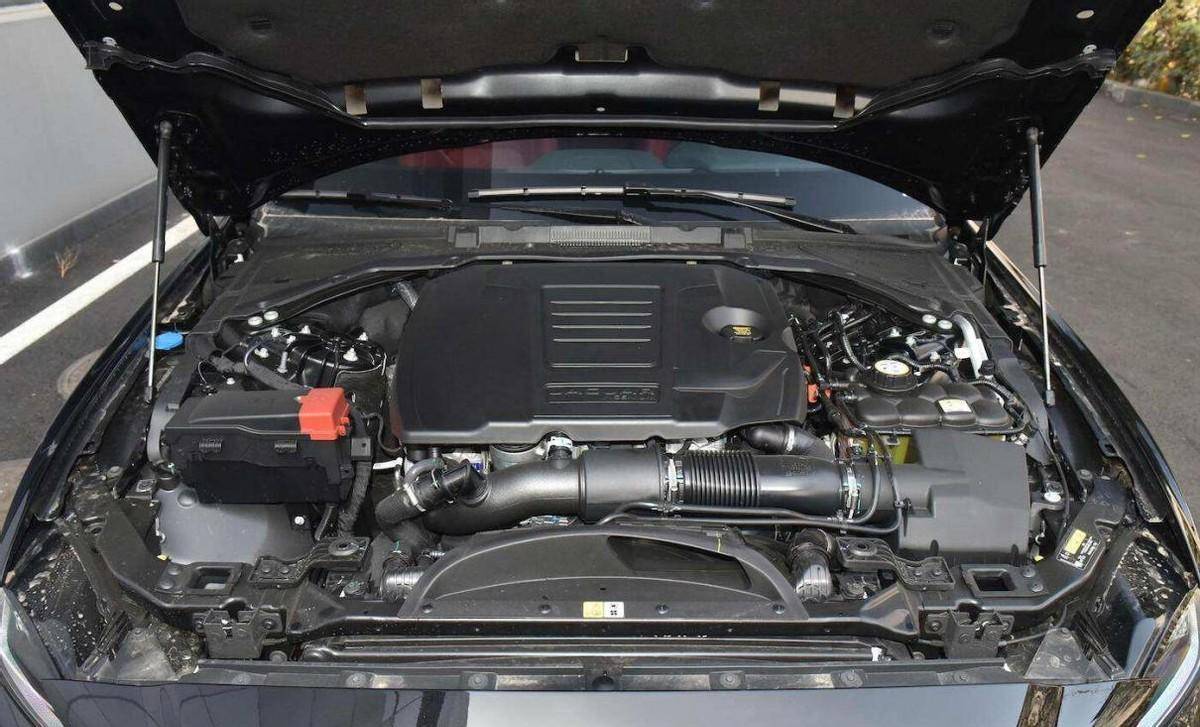 解读捷豹XFL，降幅近9万，入门200马力+8AT，选他还是奥迪A4L？_搜狐汽车_搜狐网