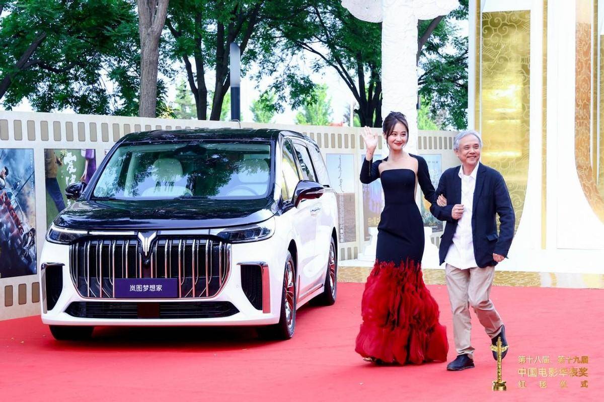 都是纯电大五座SUV，岚图FREE和理想L7谁才是“驾驶者之车”？_搜狐汽车_搜狐网