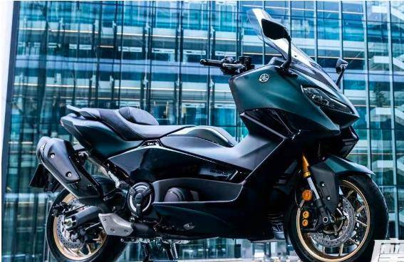 快来看！解密YAMAHA TMAX 560，豪华且低调_搜狐汽车_搜狐网