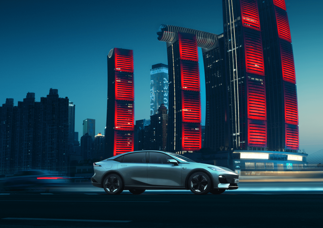 改写消费者的潜意识，深蓝SL03为何能比新势力电动车更智能？_搜狐汽车_搜狐网