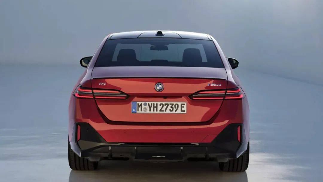 BMW G60问世，应该是最后一代还能买到纯燃油车型的5系了！_搜狐汽车_搜狐网