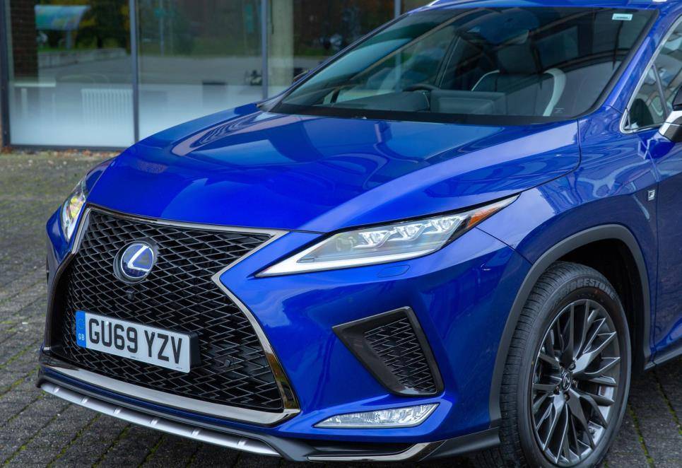 顶级雷克萨斯RX火了！长近4米9＋262马力，比宝马X5有魅力，配四驱_搜狐汽车_搜狐网