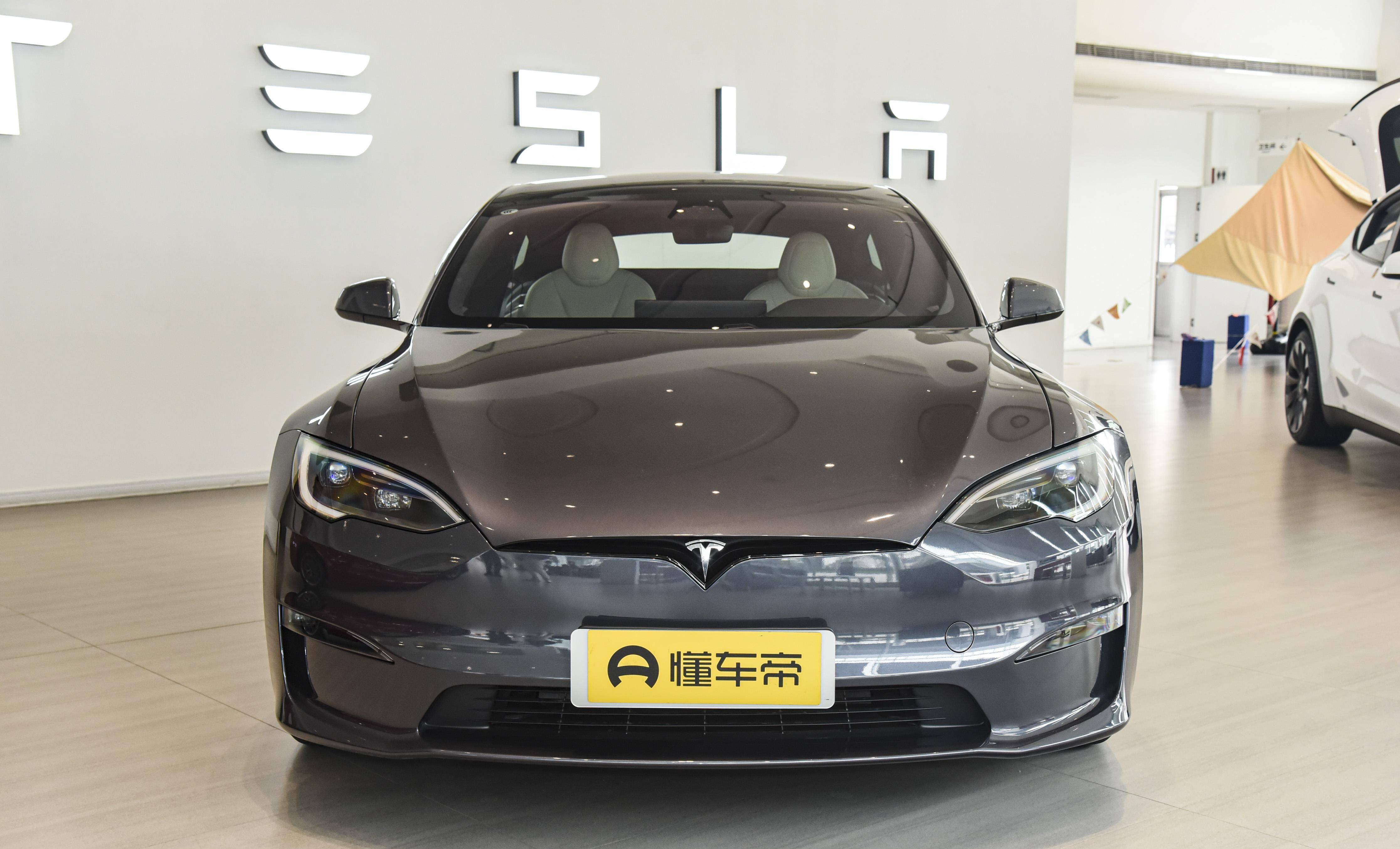 体验时尚驾驶乐趣，Model S 双电机全轮驱动让你独享“极速之美”_搜狐汽车_搜狐网