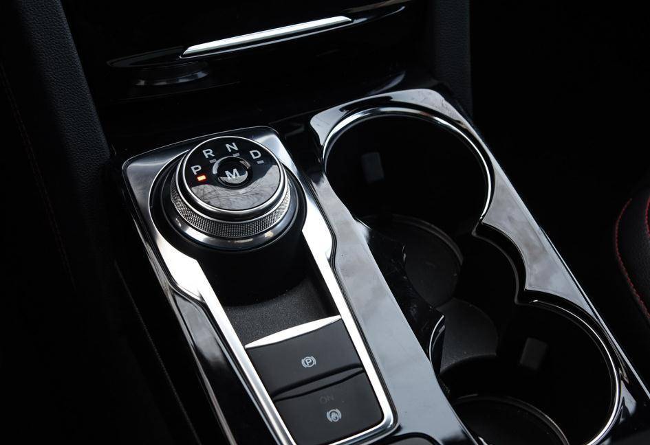 福特锐际，2.0T＋8AT迸发248马力，比探岳帅十倍，17.98万起_搜狐汽车_搜狐网