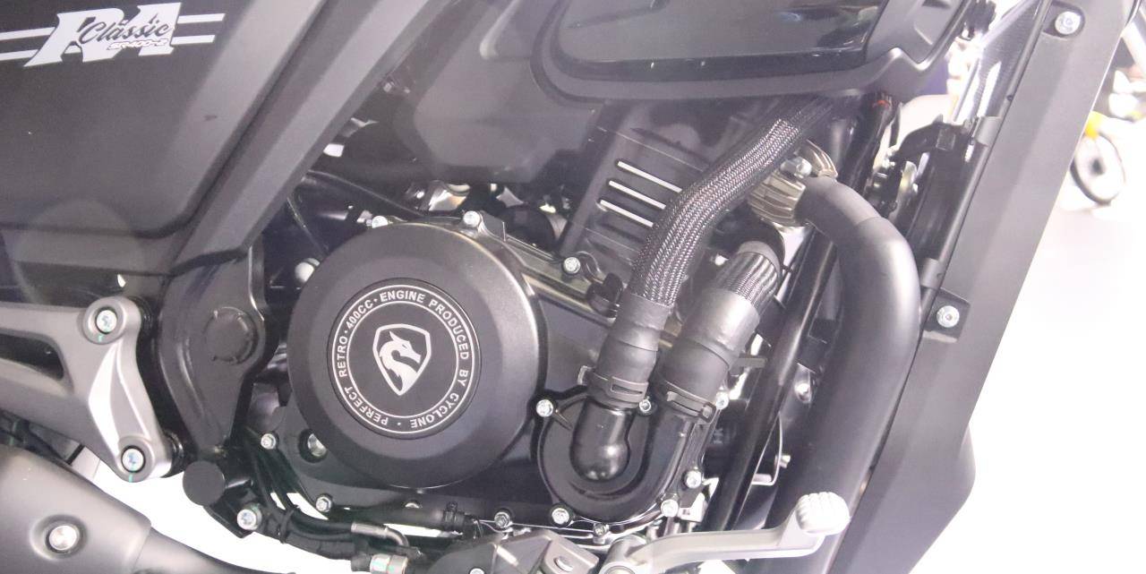 摩博会实拍26980起！RA401上市！新车新服务，摩博看宗申_搜狐汽车_搜狐网