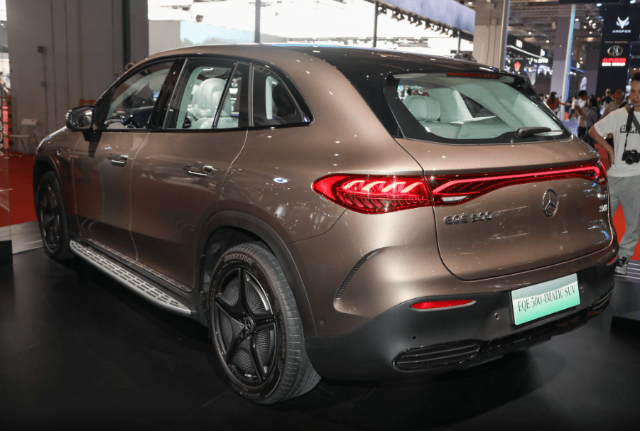 48.6万元起售，奔驰EQE SUV上市，入门就有613km续航_搜狐汽车_搜狐网