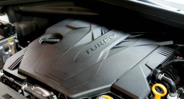 售32.98万元起，配2.5T+8AT动力总成，捷尼赛思GV70正式上市_搜狐汽车_搜狐网