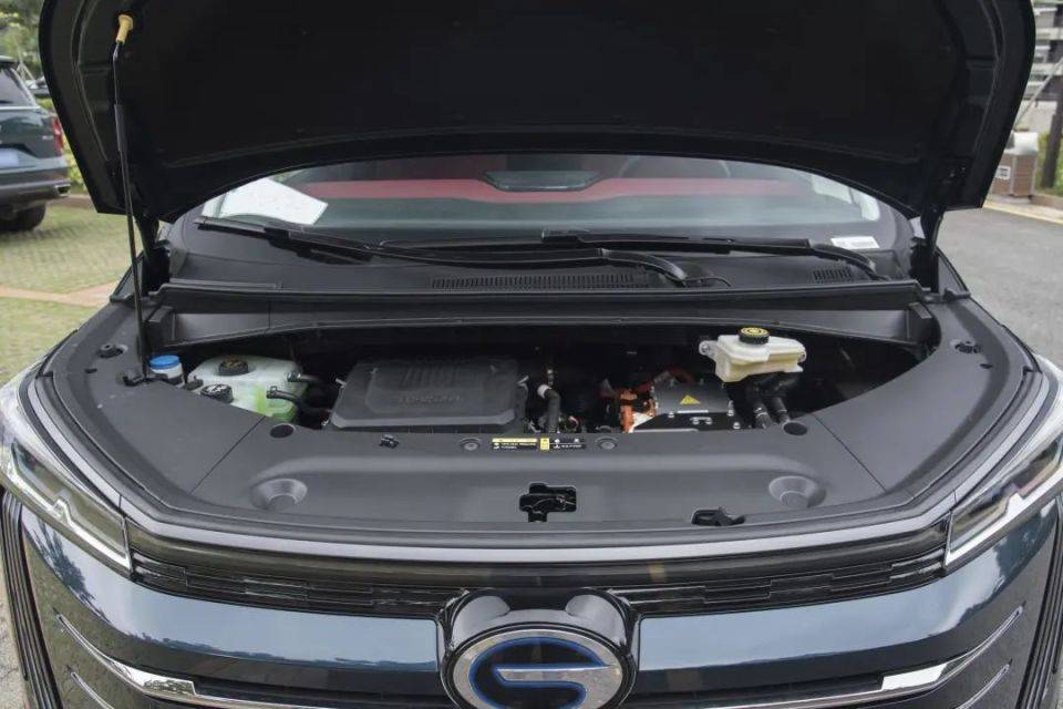 广汽传祺E9，售32.98万起，动力超埃尔法和GL8_搜狐汽车_搜狐网