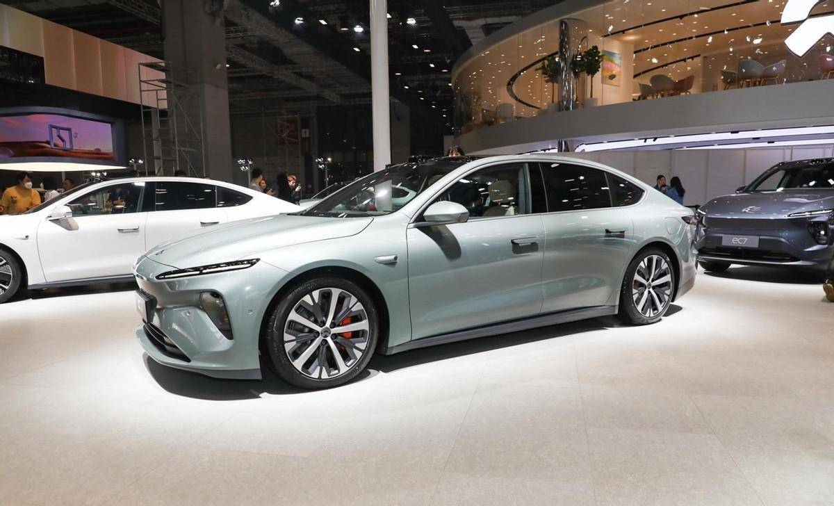 比蔚来ET7更容易打动豪车用户，岚图追光凭的是什么？_搜狐汽车_搜狐网