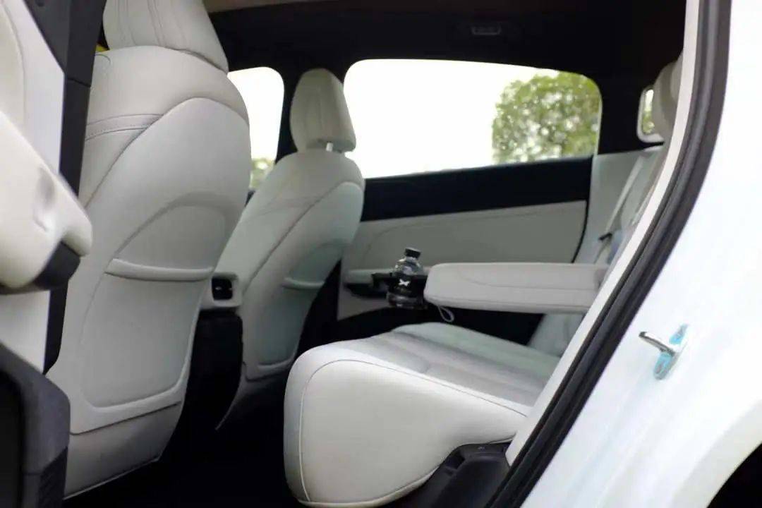 3.9s加速配全域NGP 特斯拉也不敢硬刚的小鹏G6_搜狐汽车_搜狐网