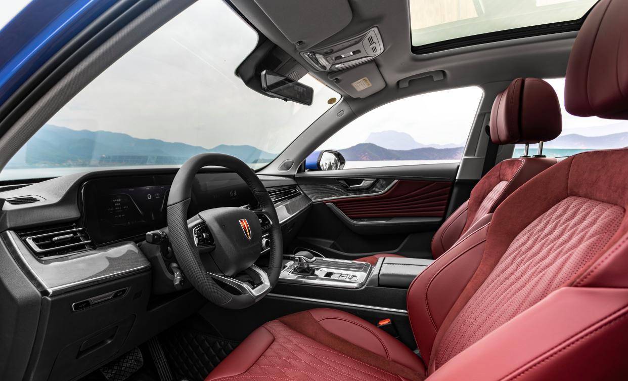 宽超1米9，配8AT加速7s级，红旗HS5为何销量狂飙？_搜狐汽车_搜狐网