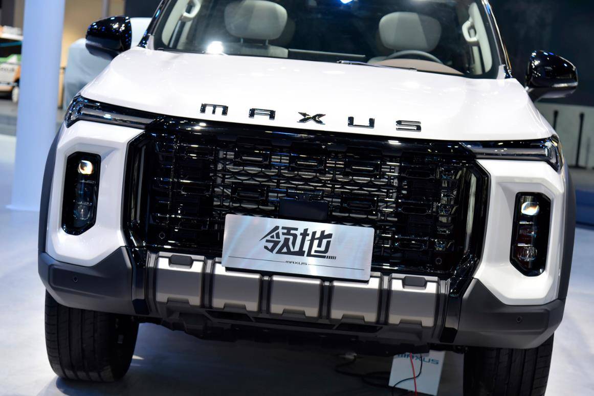 超5米大块头，261马力配采埃孚8AT，有它还盯着坦克300？_搜狐汽车_搜狐网