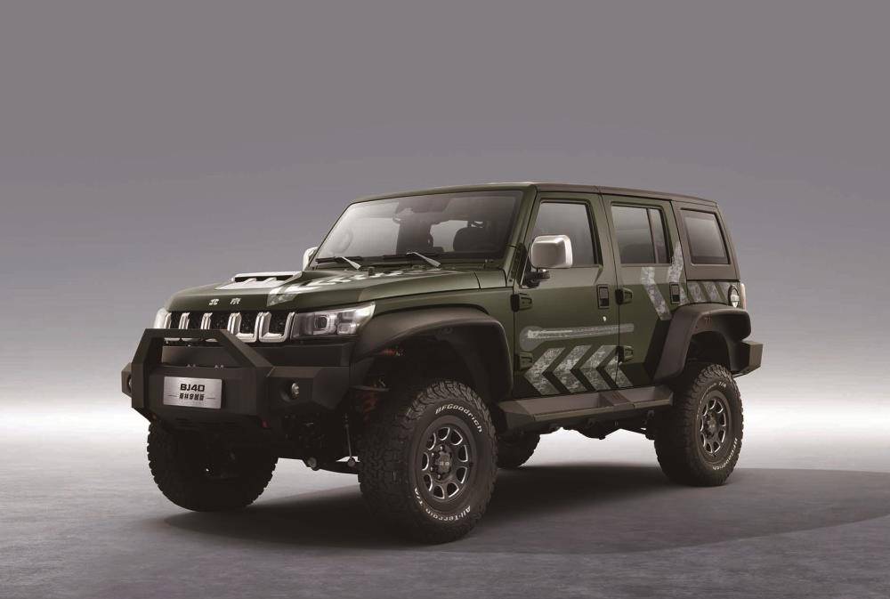 北汽不装了，BJ40原厂改装版预售28万！越野实力叫板H9罗伦士_搜狐汽车_搜狐网