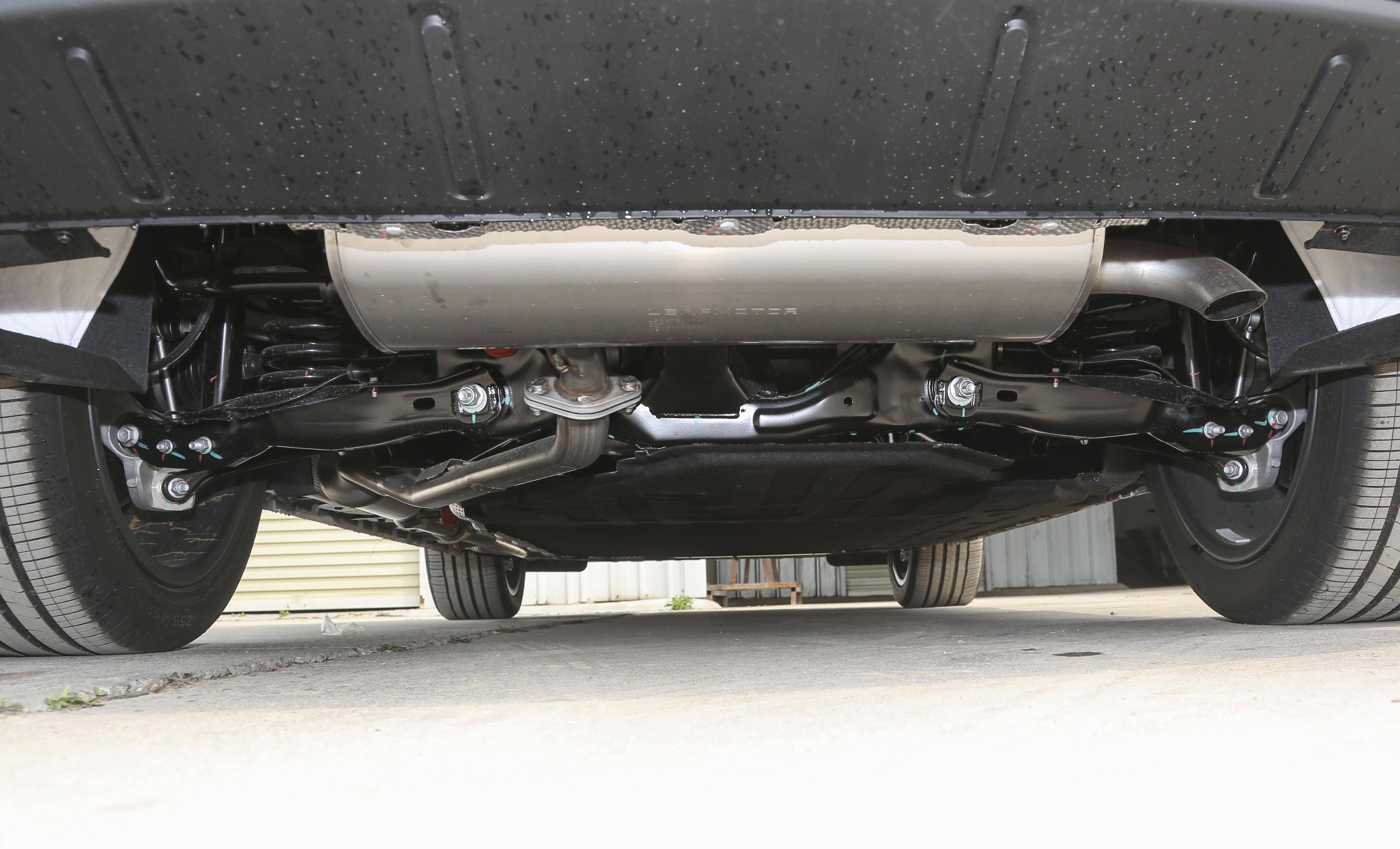 闷声赚钱？4月卖出6146辆，中型SUV，14.98万，性价比才是王道！_搜狐汽车_搜狐网