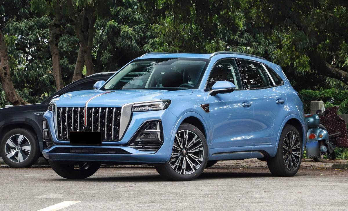 红旗王牌SUV，新款HS5实拍，外观很运动+全系2.0T动力_搜狐汽车_搜狐网
